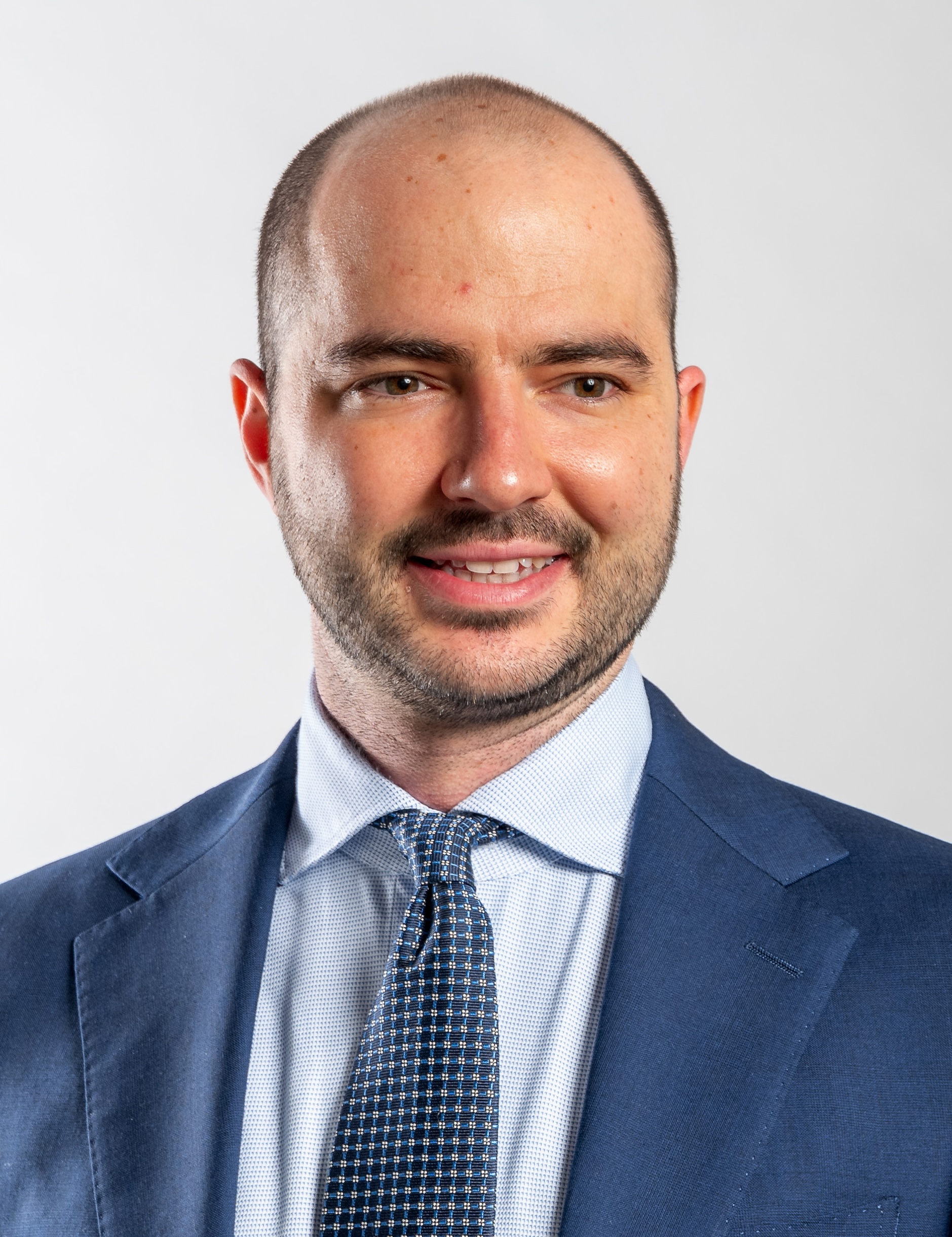 Cesare Calabrese – Brunswick Group