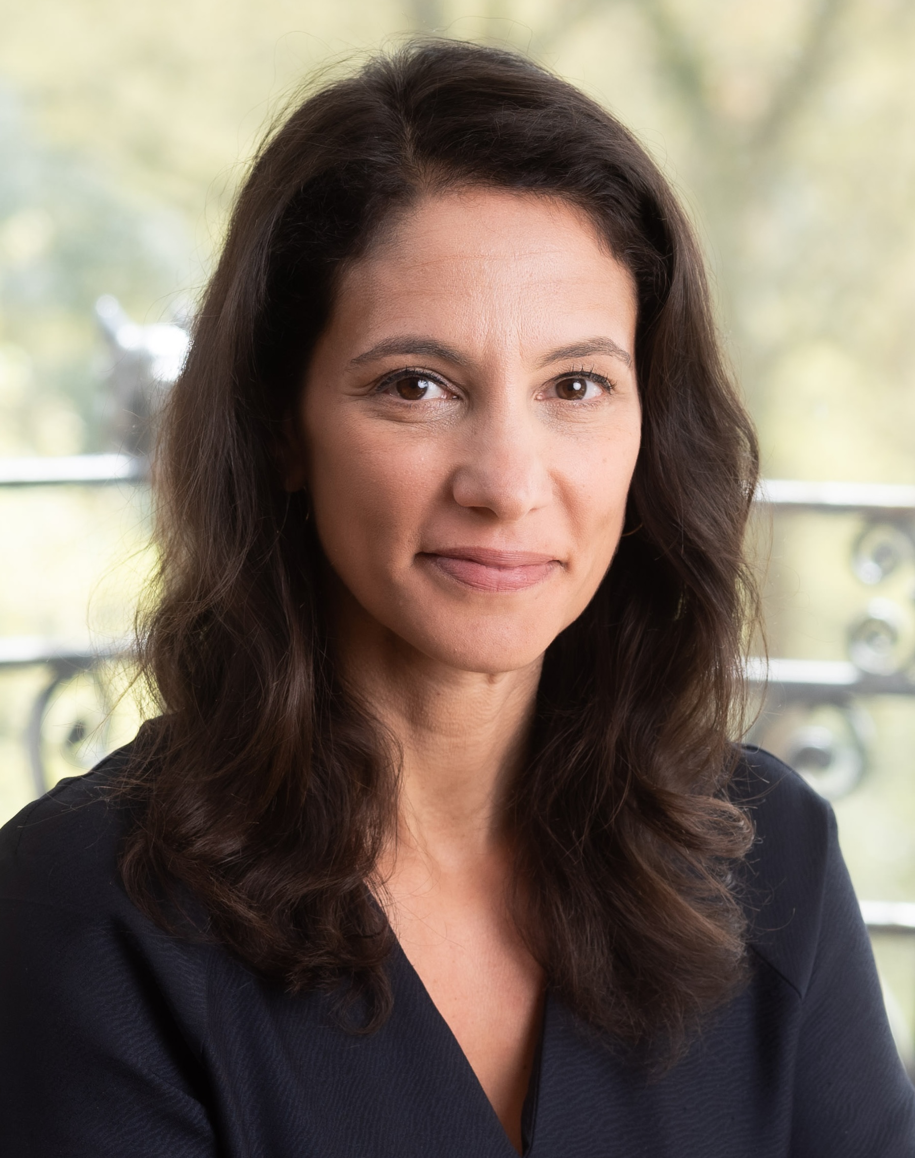 Simone Selzer – Brunswick Group