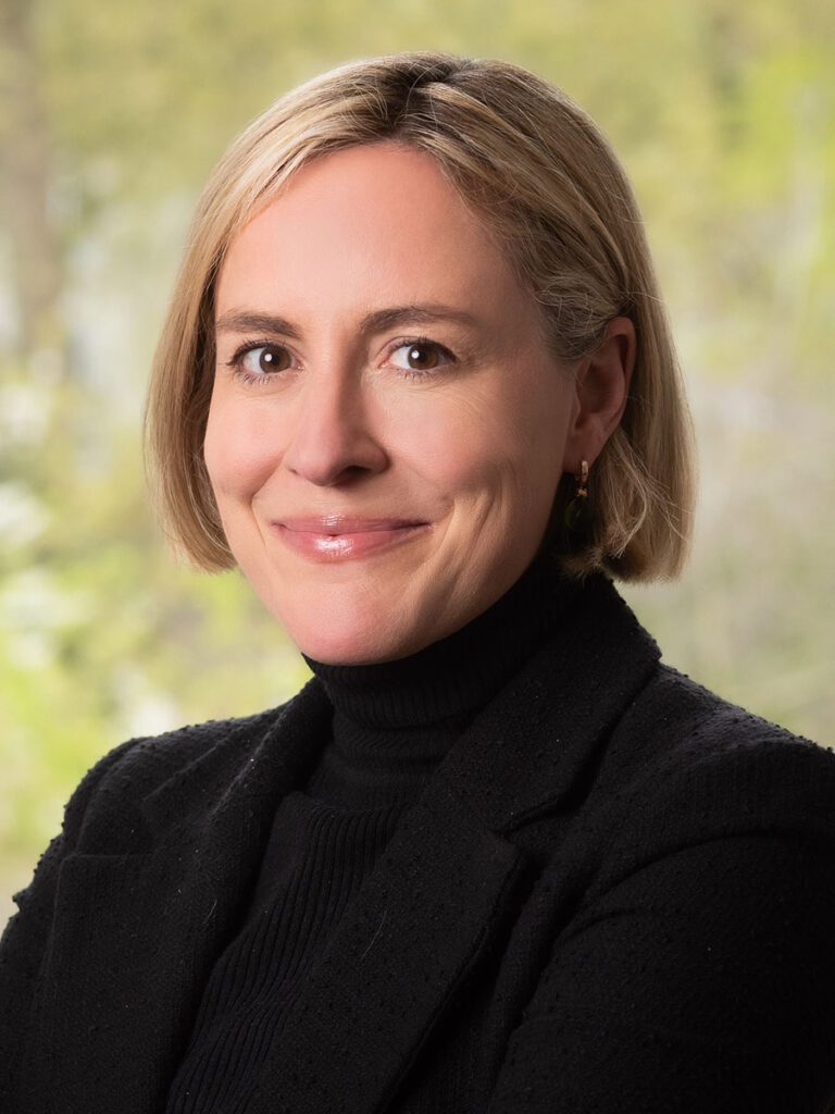 Bella von Bohlen – Brunswick Group